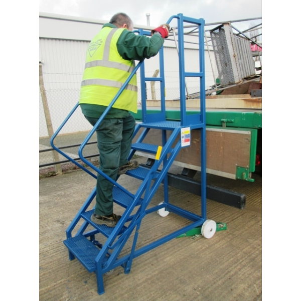 Hercules Lorry Access Steps | Industrial Products